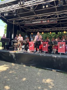 Weinfest Dettelbach 2025 - Die Bibergauer